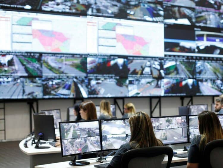 Digifort controls NVRs and DVRs with its VMS and analytics platform ...